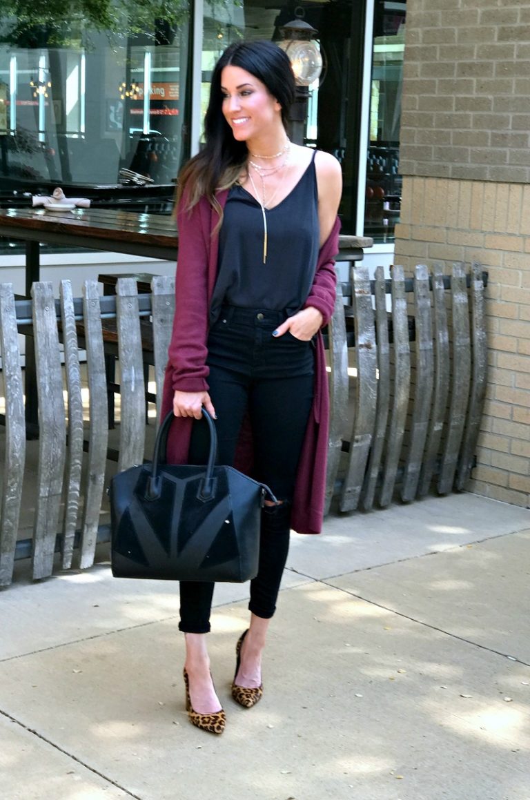 How To Effortlessly Style Cardigans - The Sister Studio